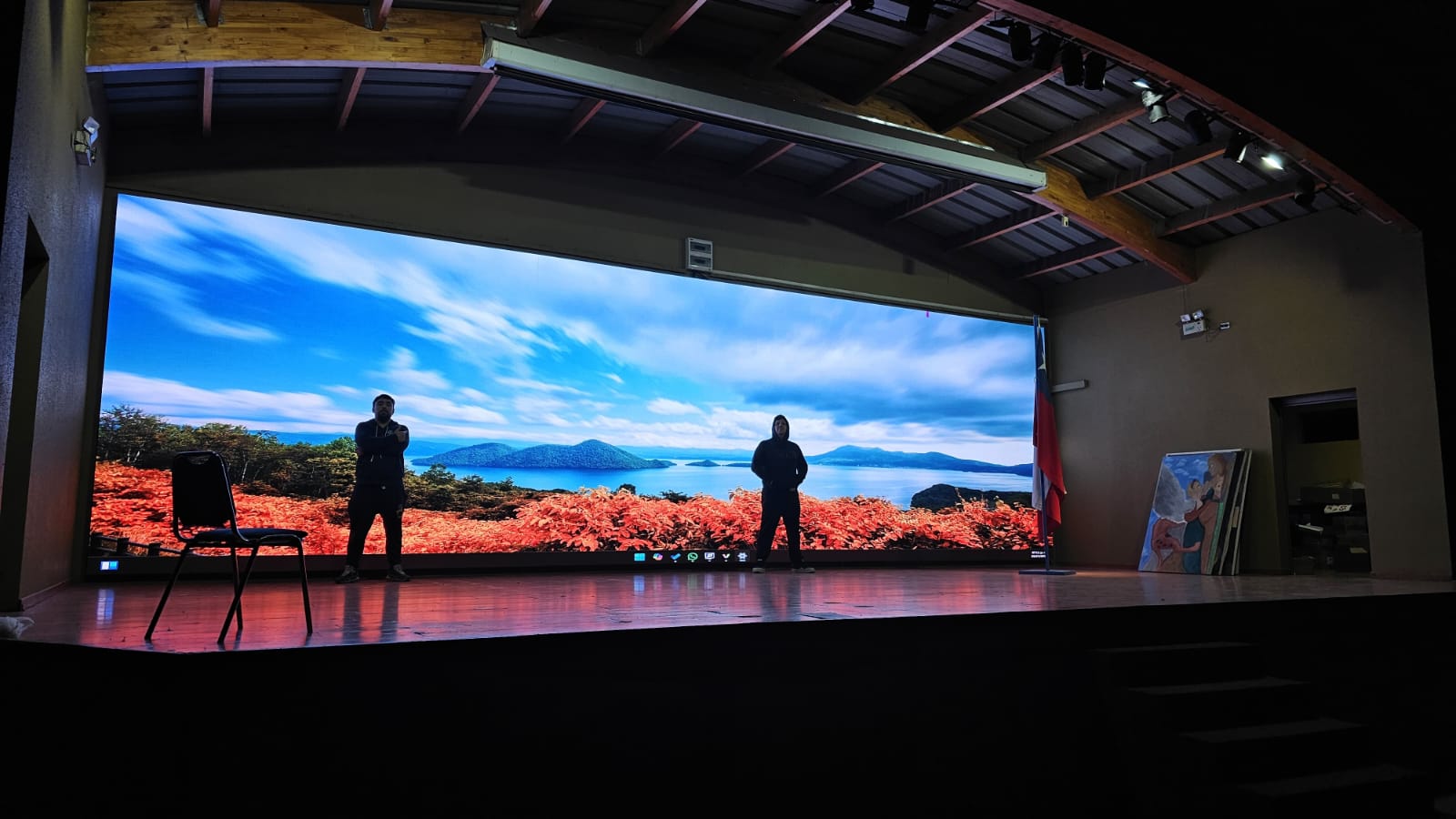 Pantalla LED P2.5 - Tamaño 3,8 x 1,92 mts - Sala de Control ...